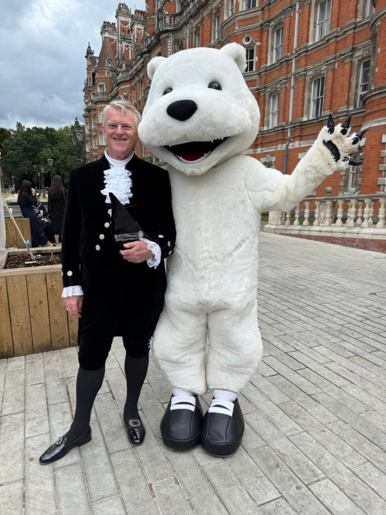 Graduation Ceremony at Royal Holloway, University of London. - High ...